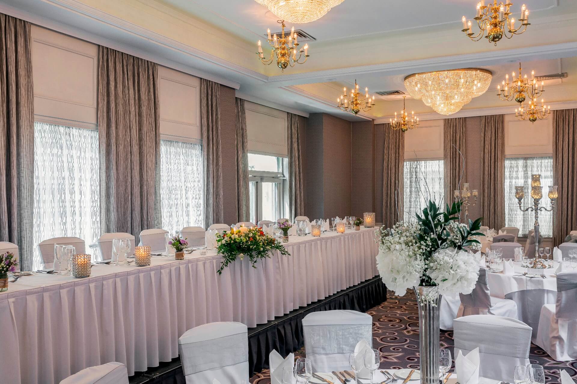 Castlecourt Hotel Photo Gallery | The Castlecourt Hotel